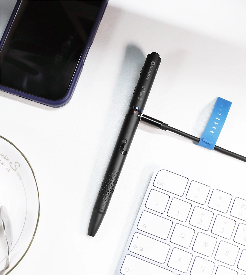 O'pen 3 rechargeable penlight USB C 4 in 1 green laser pointer - Olight UK