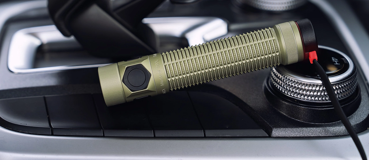 Baton 4 Pro Baton Ultra 1600 Lumen Compact EDC Torch USB-C Dual Sw ...