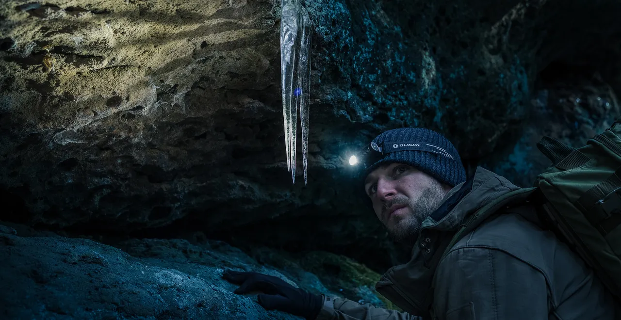 Olight Perun 3 Mini: Head Torch with Red/White Light - Olight UK