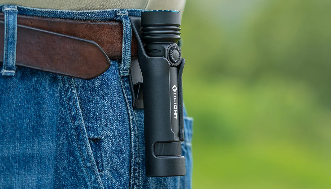 Seeker 4 Pro LED Torch 4600 Lumens USB -C Rechargeable - Olight UK