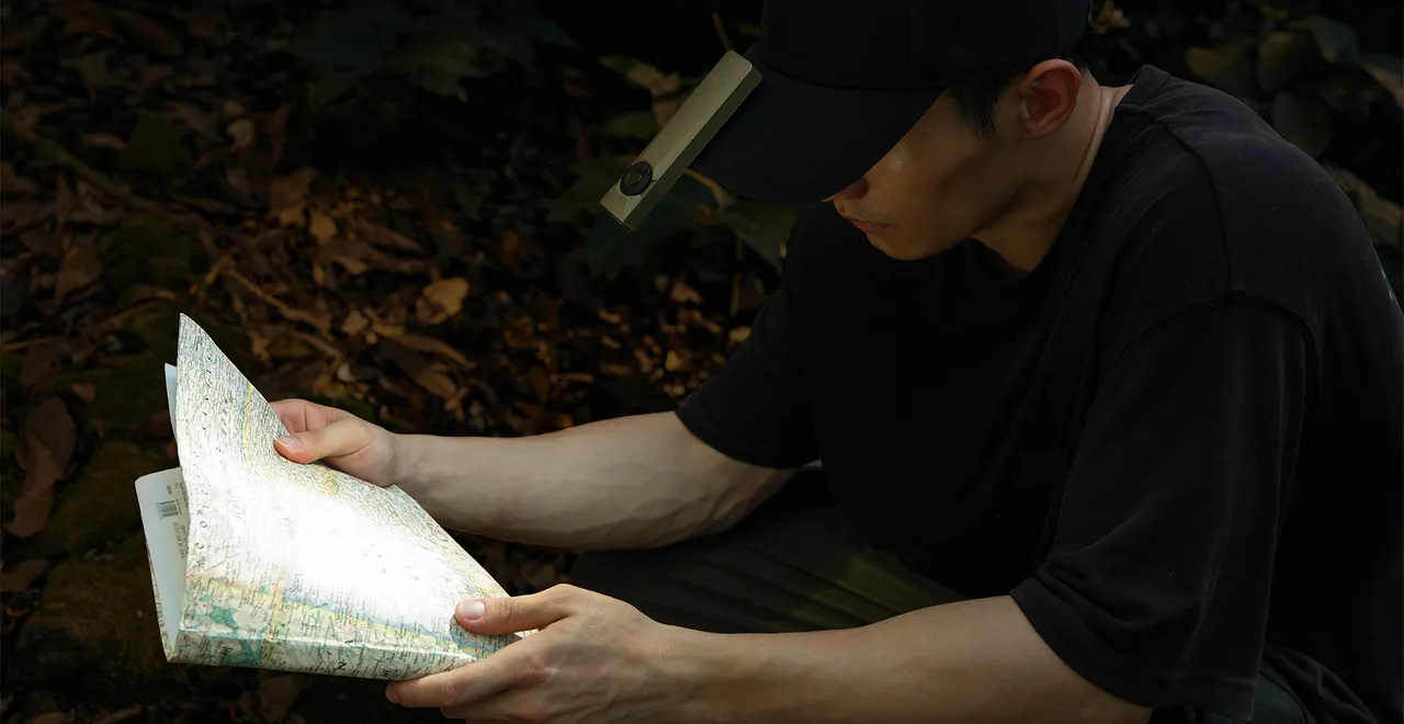 Arkfeld Ultra O-aluminum Flat EDC Torch with LED Light UV and Laser - Olight UK